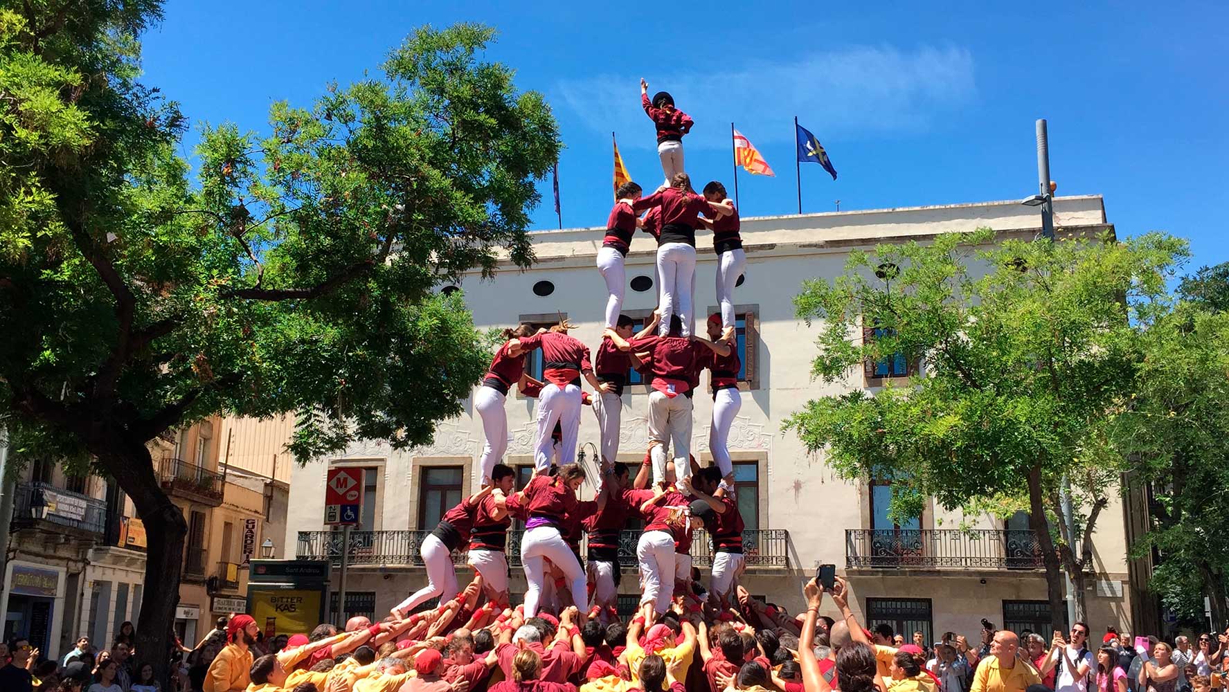 Primers Castells – Jove de Barcelona – Colla Castellera